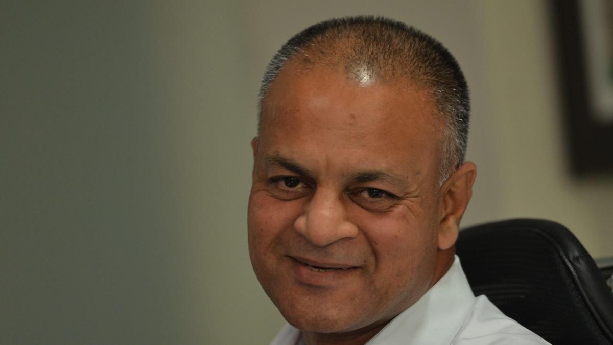 Final salute to a valiant officer Rajiv Ratan and his…