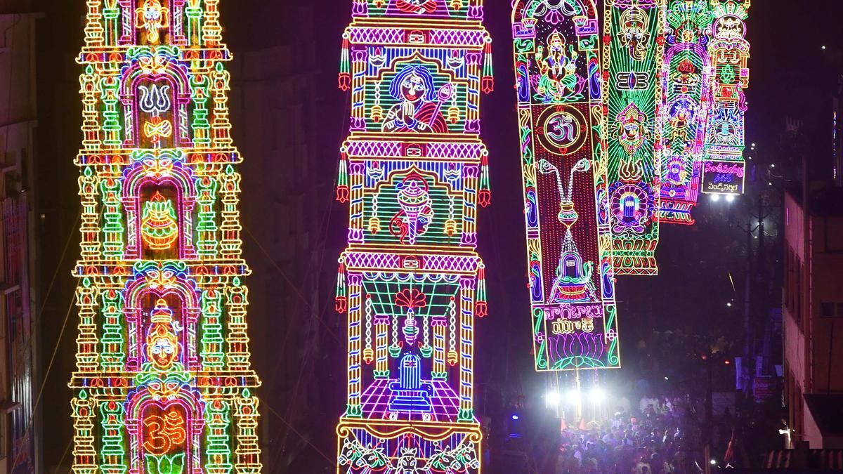 15 children survive electric shock during temple…