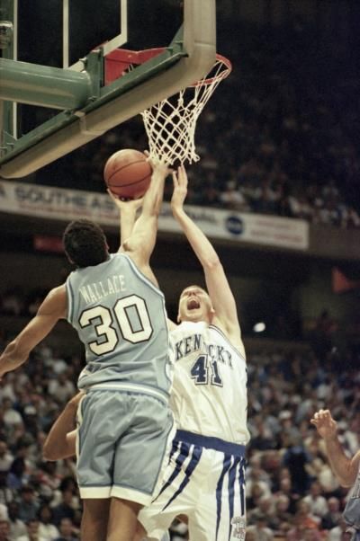 Kentucky Hires Mark Pope To Lead Men's Basketball…