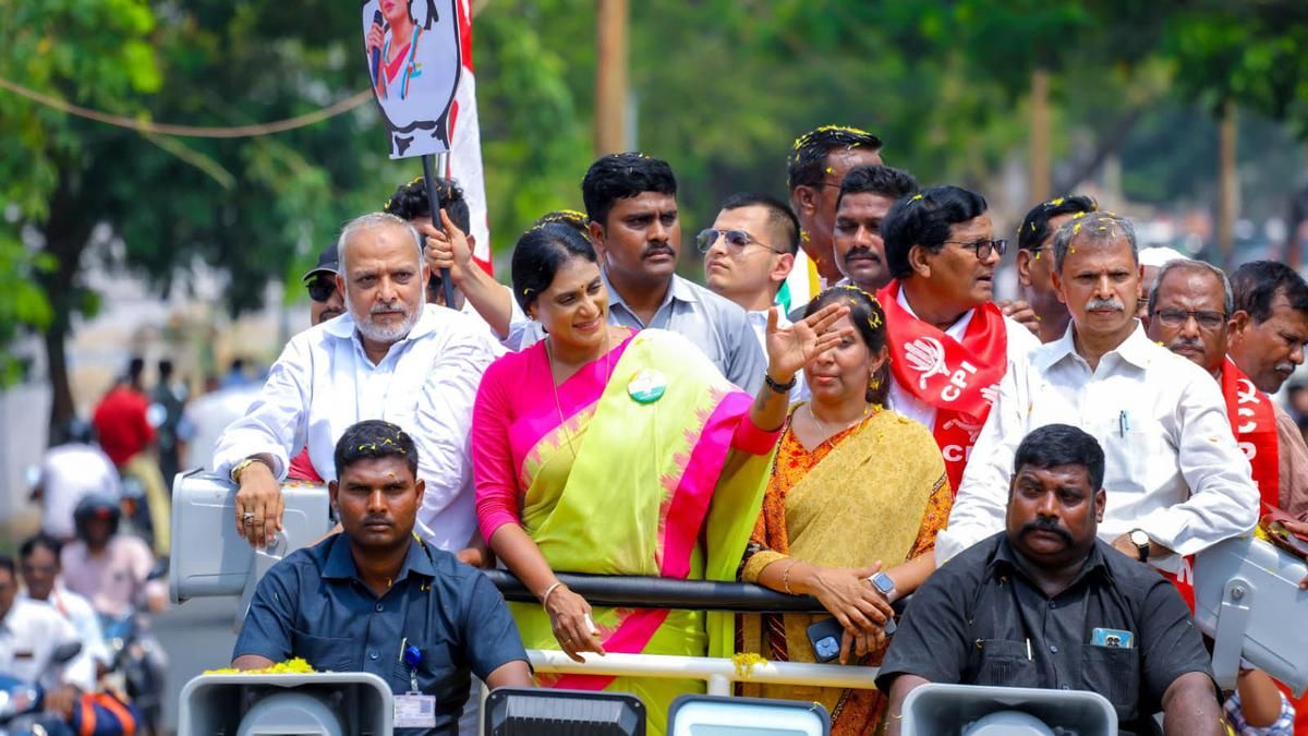 Five years on, probe into Vivekananda Reddy murder…