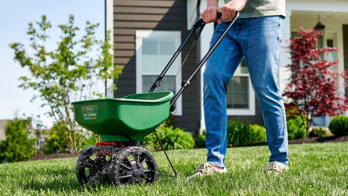 Amazon's no. 1 bestselling lawn spreader with 23,000+…
