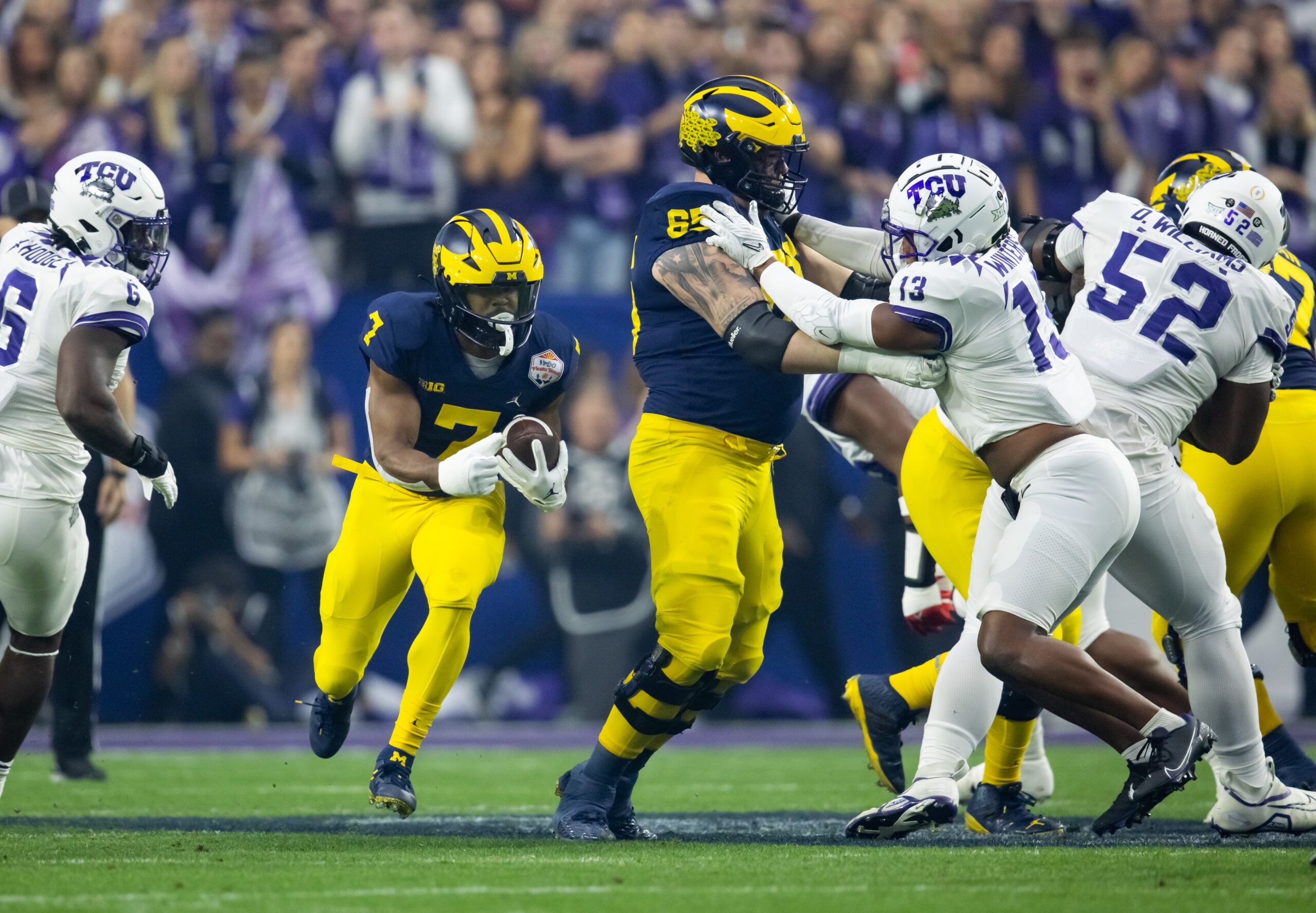 Poll: How does the Browns pick of Zak Zinter grade for…