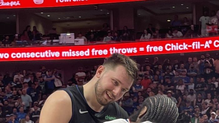 Luka Dončić Recreated Iconic Meme During Mavericks'…