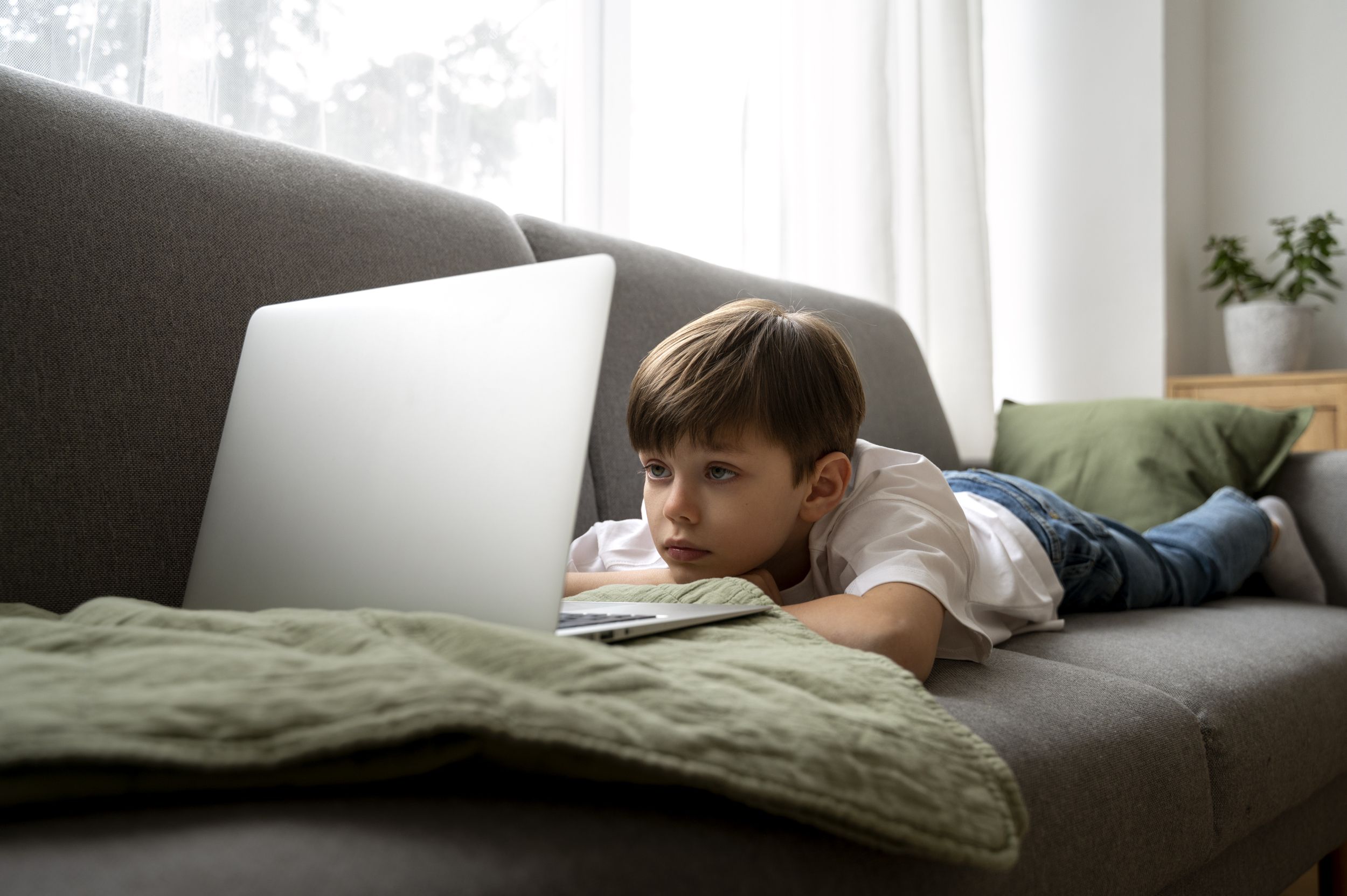 Sedentary Lifestyle In Childhood Linked To Progressing…
