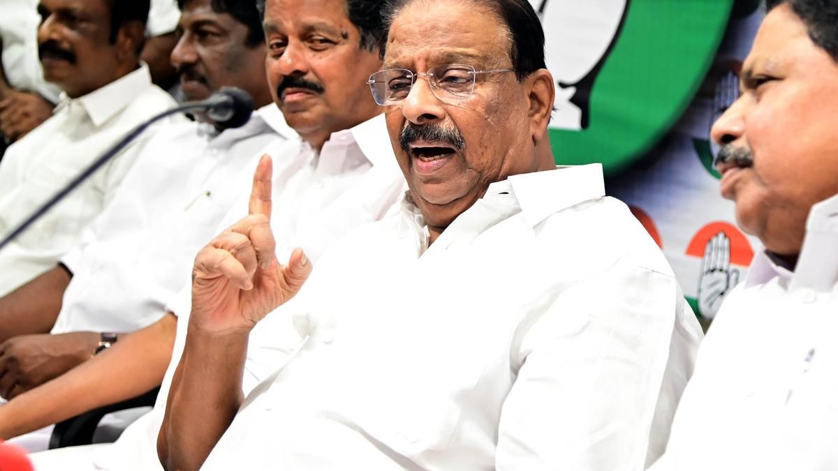 Sudhakaran takes charge of KPCC, signals he is for the…