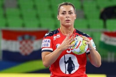 Nora Mork: A Glimpse Into Intense Teamwork And…