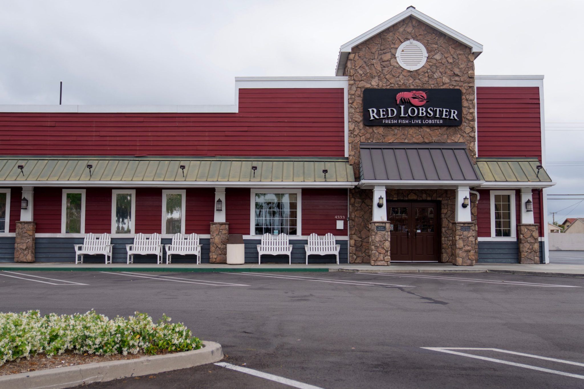 Red Lobster's long-awaited bankruptcy has finally…