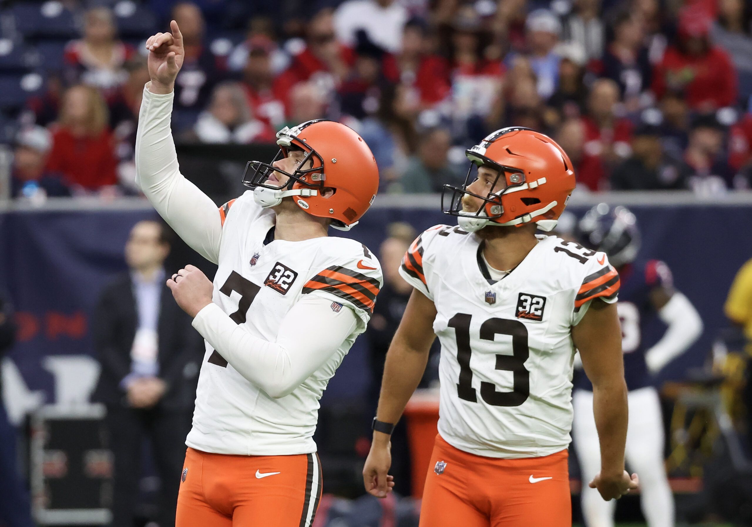 Browns kicker Dustin Hopkins is healthy and ready for…