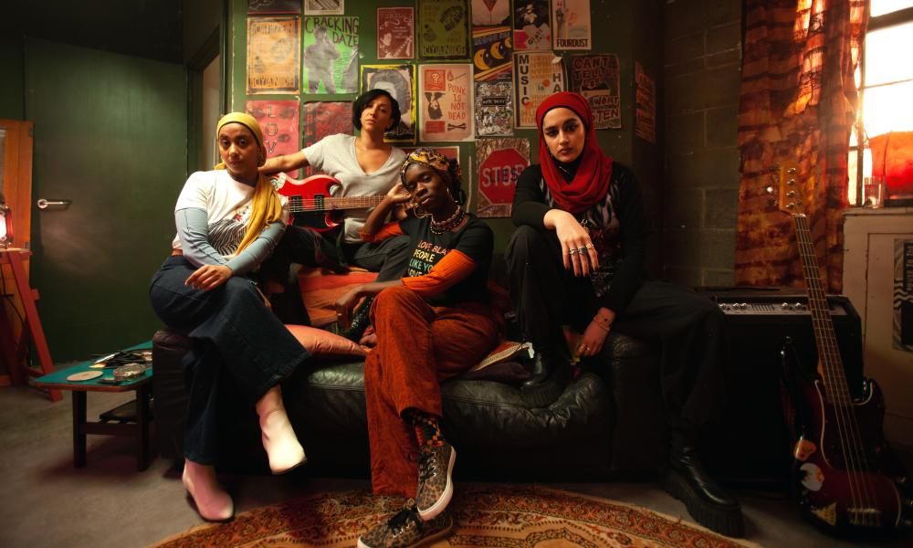 TV tonight: a rollicking return for the all-female…