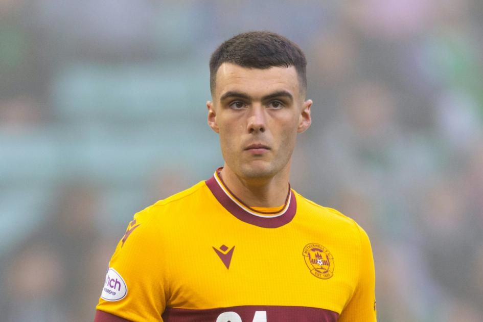 Lennon Miller not letting praise from Rangers legend…