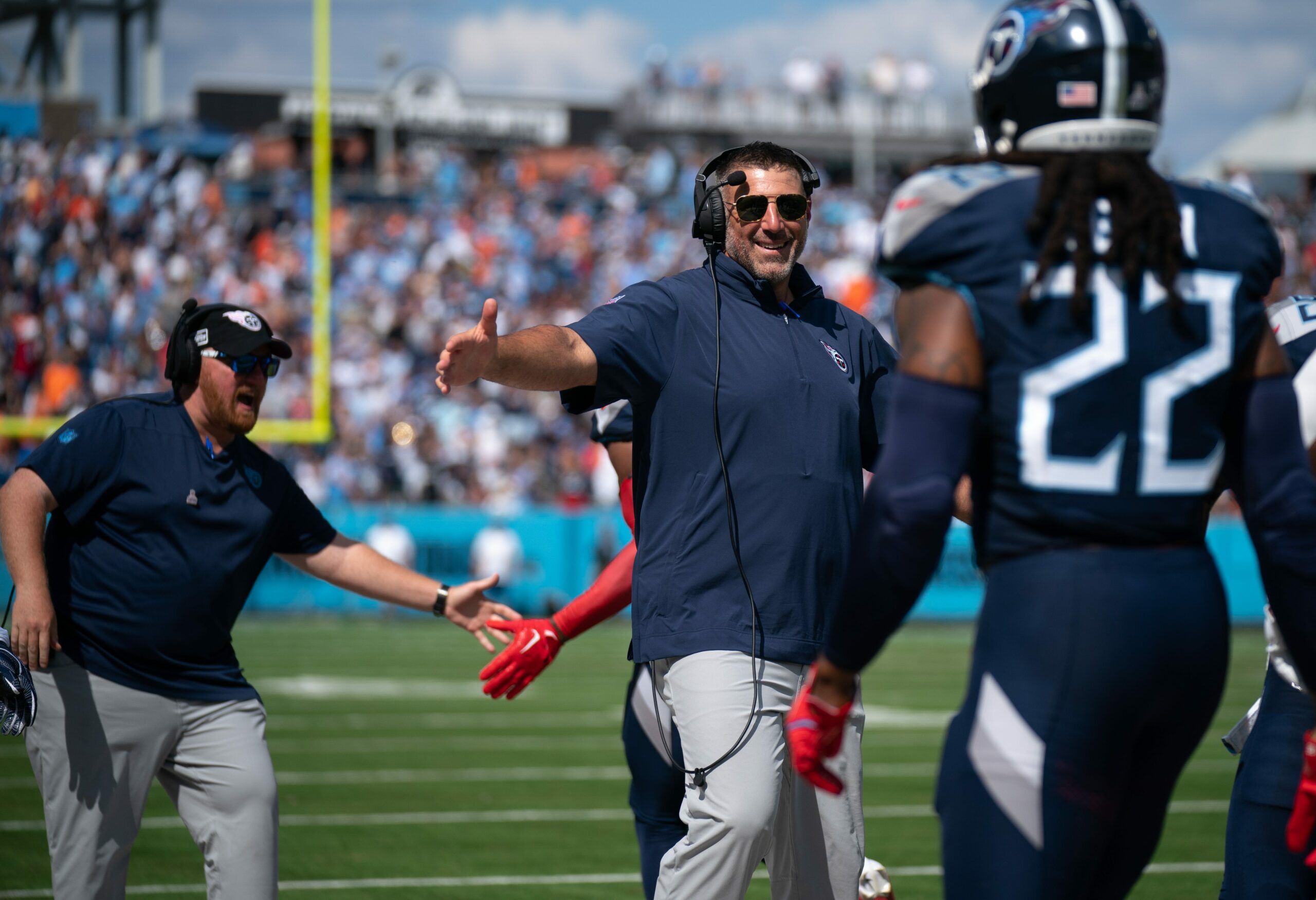 New Browns coach Mike Vrabel receives some love from…