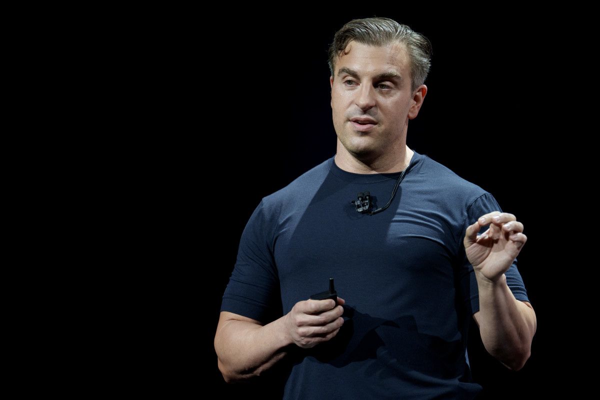 Airbnb CEO reveals a major mistake during pandemic…