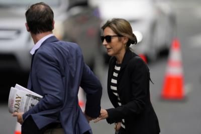 Hallie Biden Testifies About Conversations With Hunter…