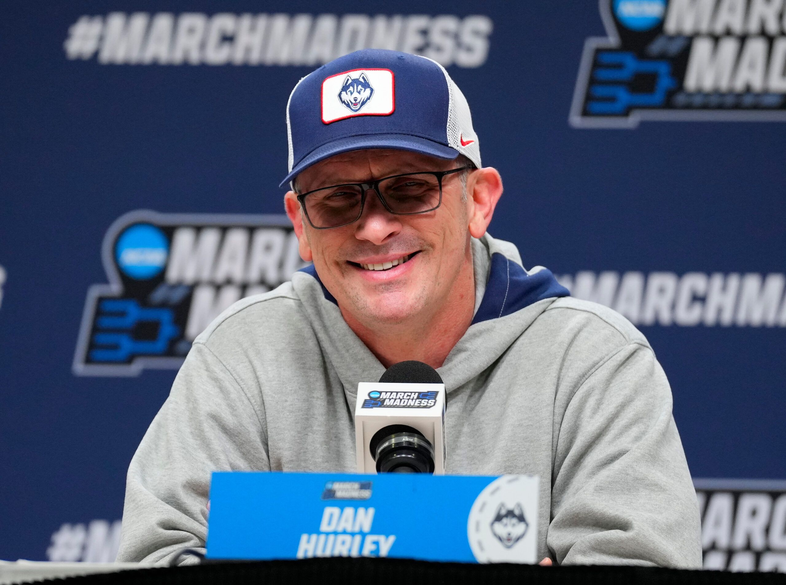 Adrian Wojnarowski’s reporting on Dan Hurley and the…