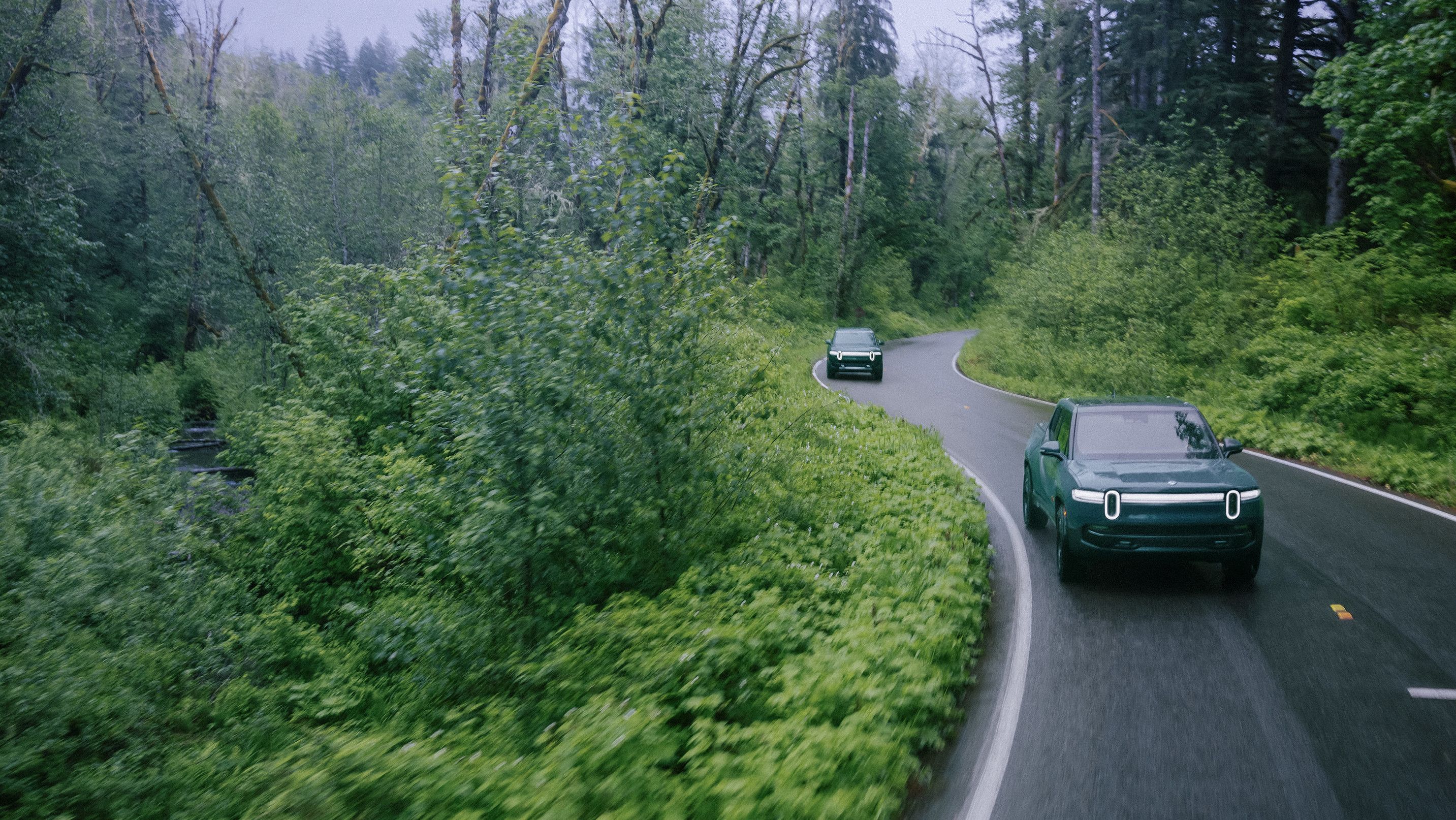 Rivian's second-gen R1 brings new utility, bold…