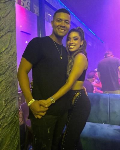 José Quintana And Wife: Stylishly Coordinated In Black…