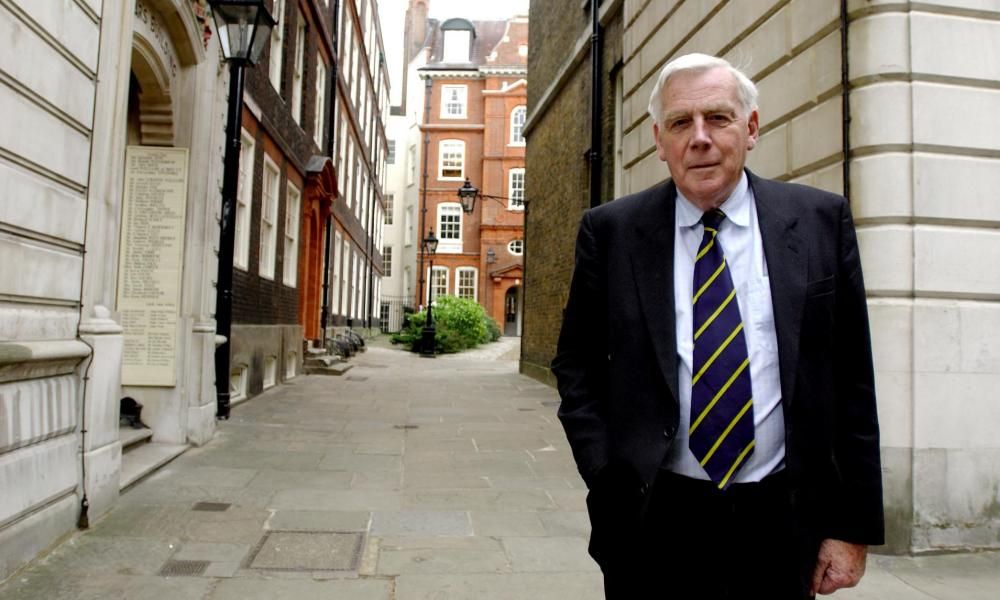 Sir Oliver Popplewell obituary