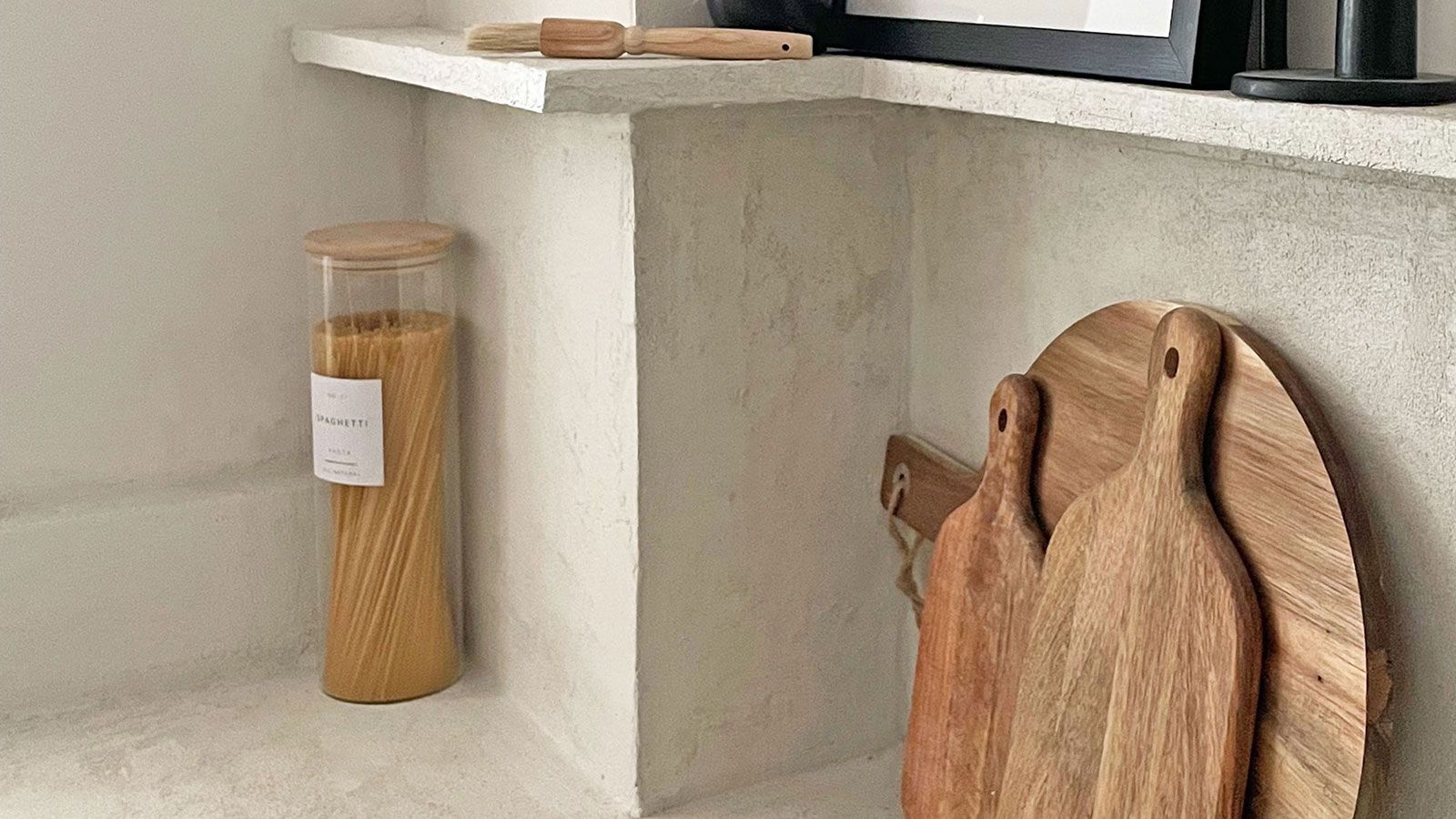 10 stylish ways to use microcement in your home and…