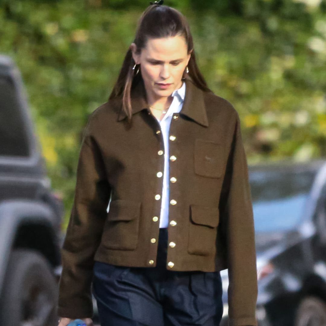 Jennifer Garner's Low-Key Graduation Style Revolves…