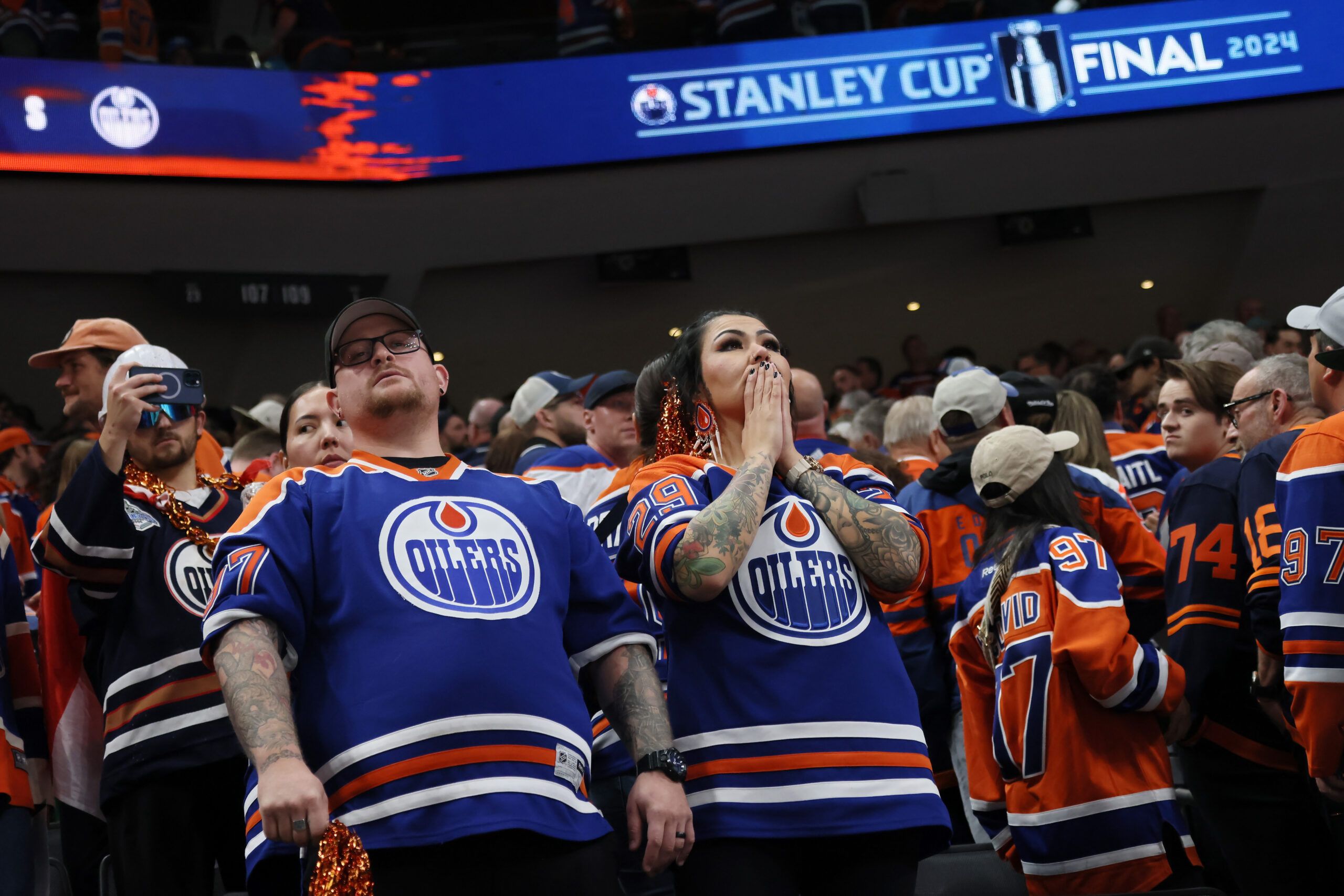 The Edmonton Oilers and Dallas Mavericks are giving us…