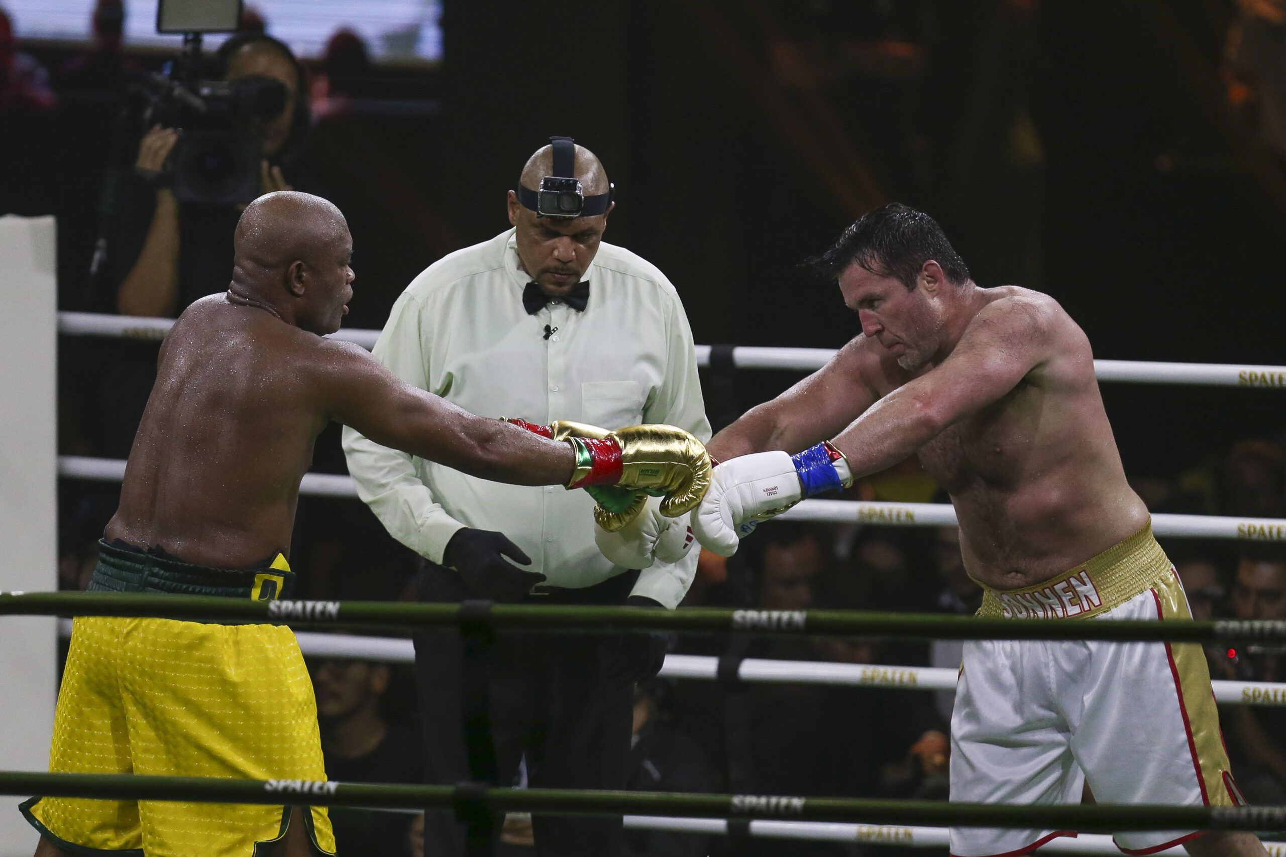 Chael Sonnen objects to boxing draw vs. Anderson…