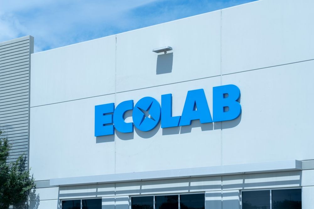 Is Ecolab Stock Outperforming the Dow?