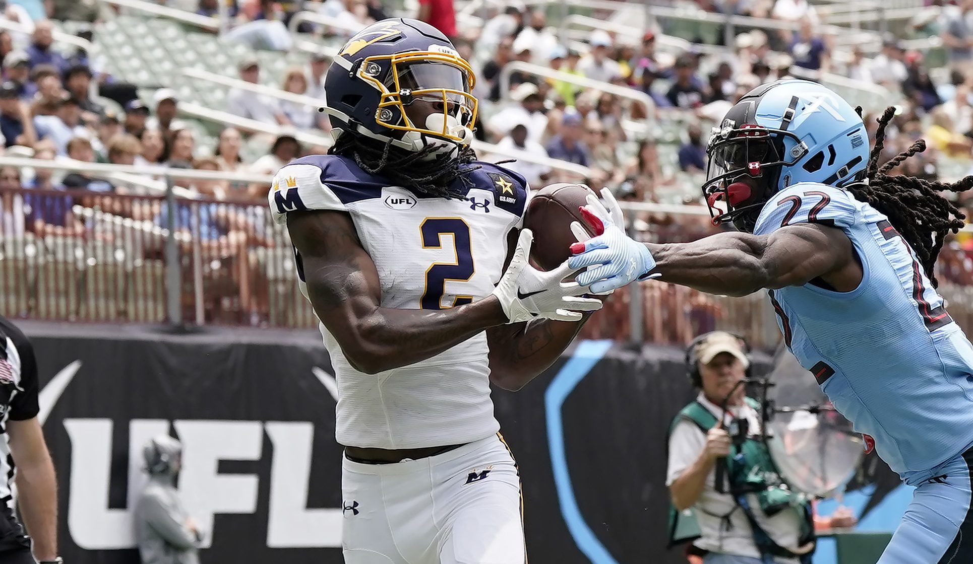 Panthers officially sign UFL WR Daewood Davis