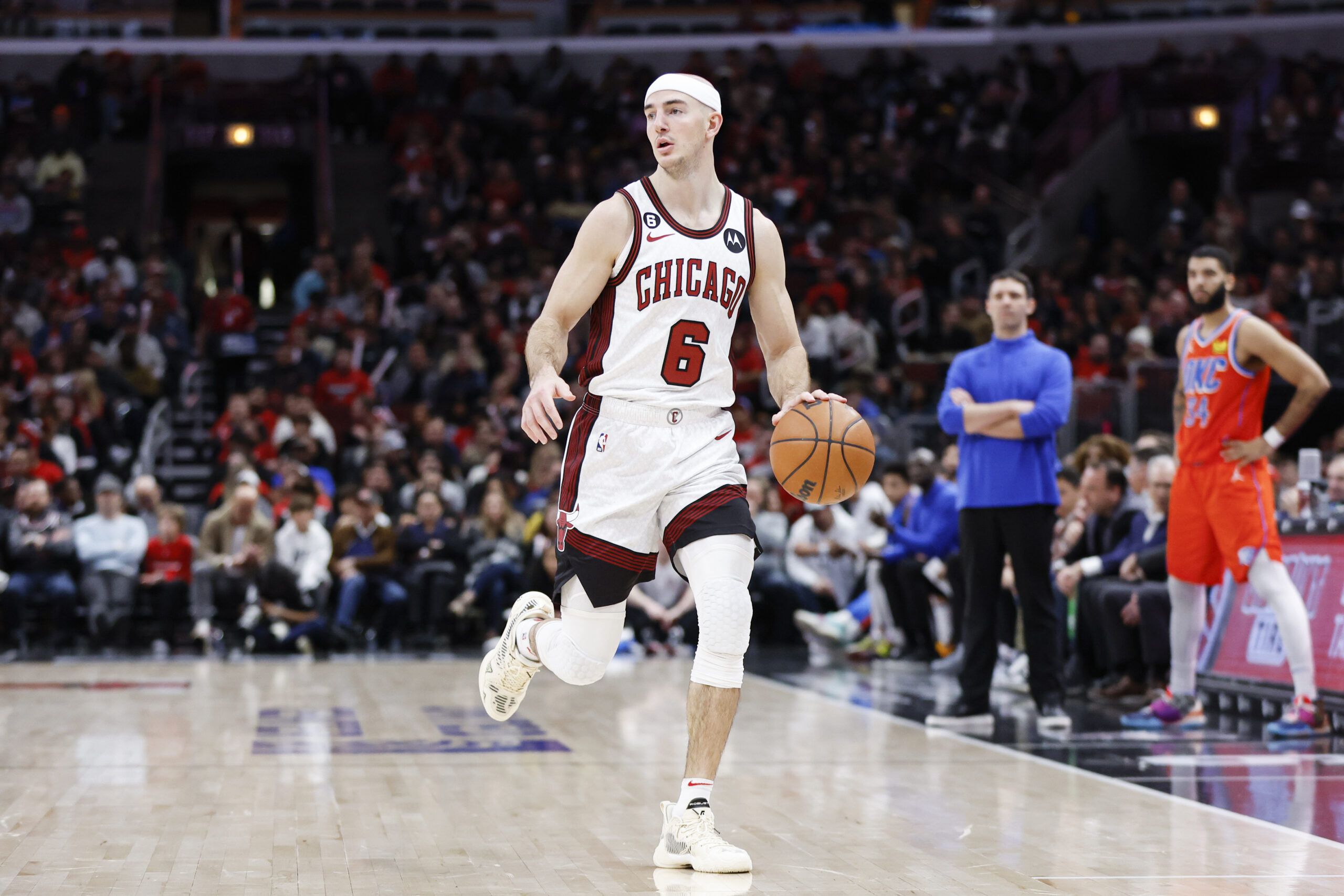 Report: Bulls trade Alex Caruso to Thunder to acquire…