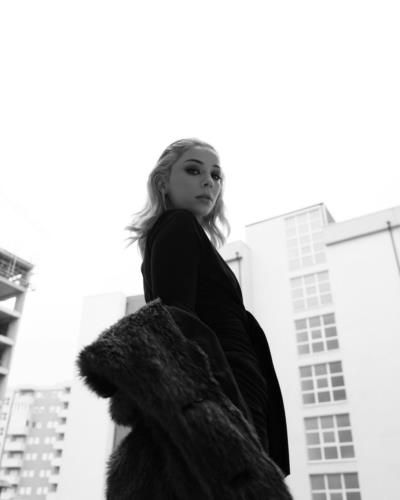 Timeless Elegance: Elona Ndrecaj's Monochrome Portrait