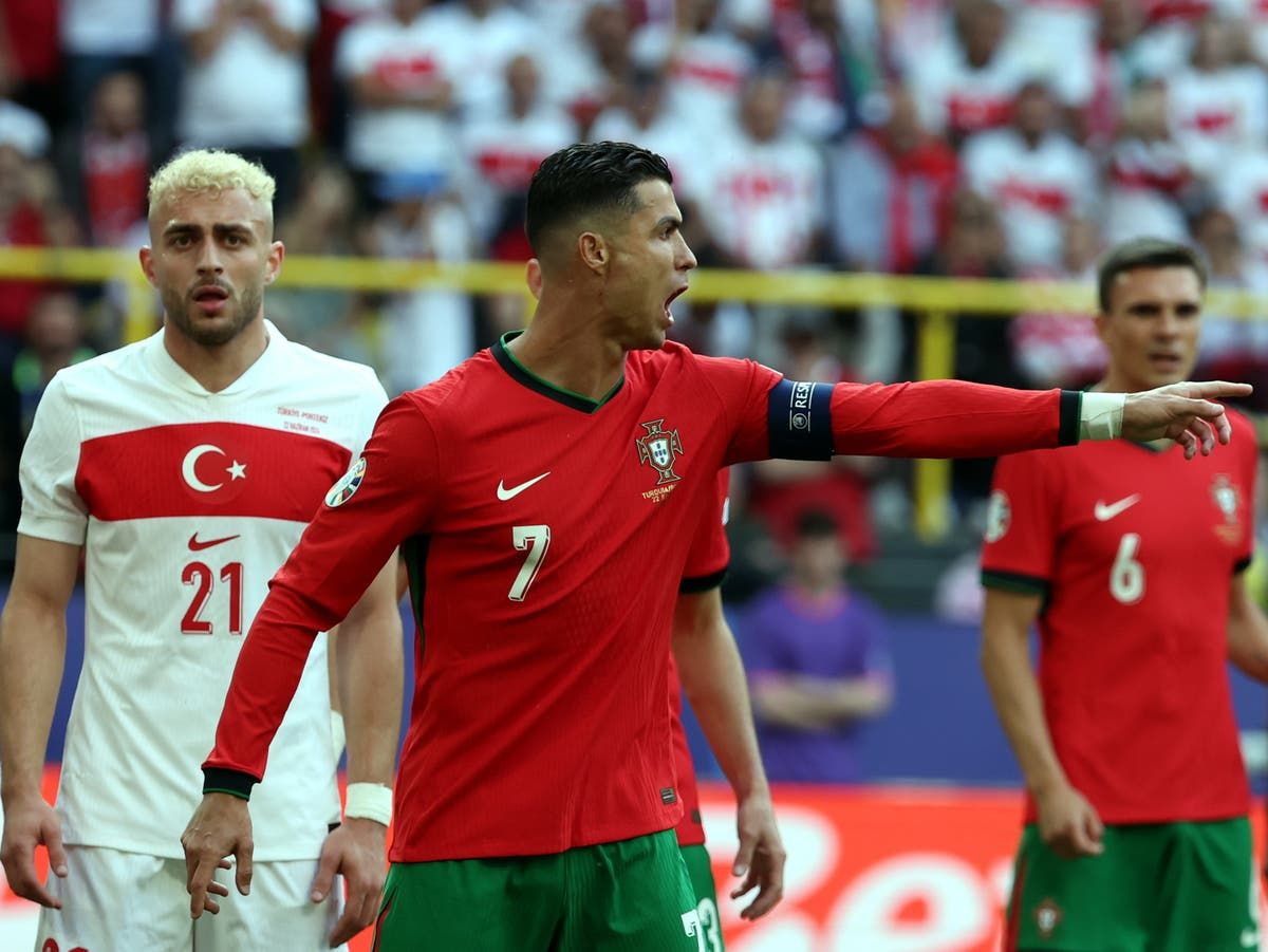 Watch live: Turkey fans gather ahead of Euro 2024…