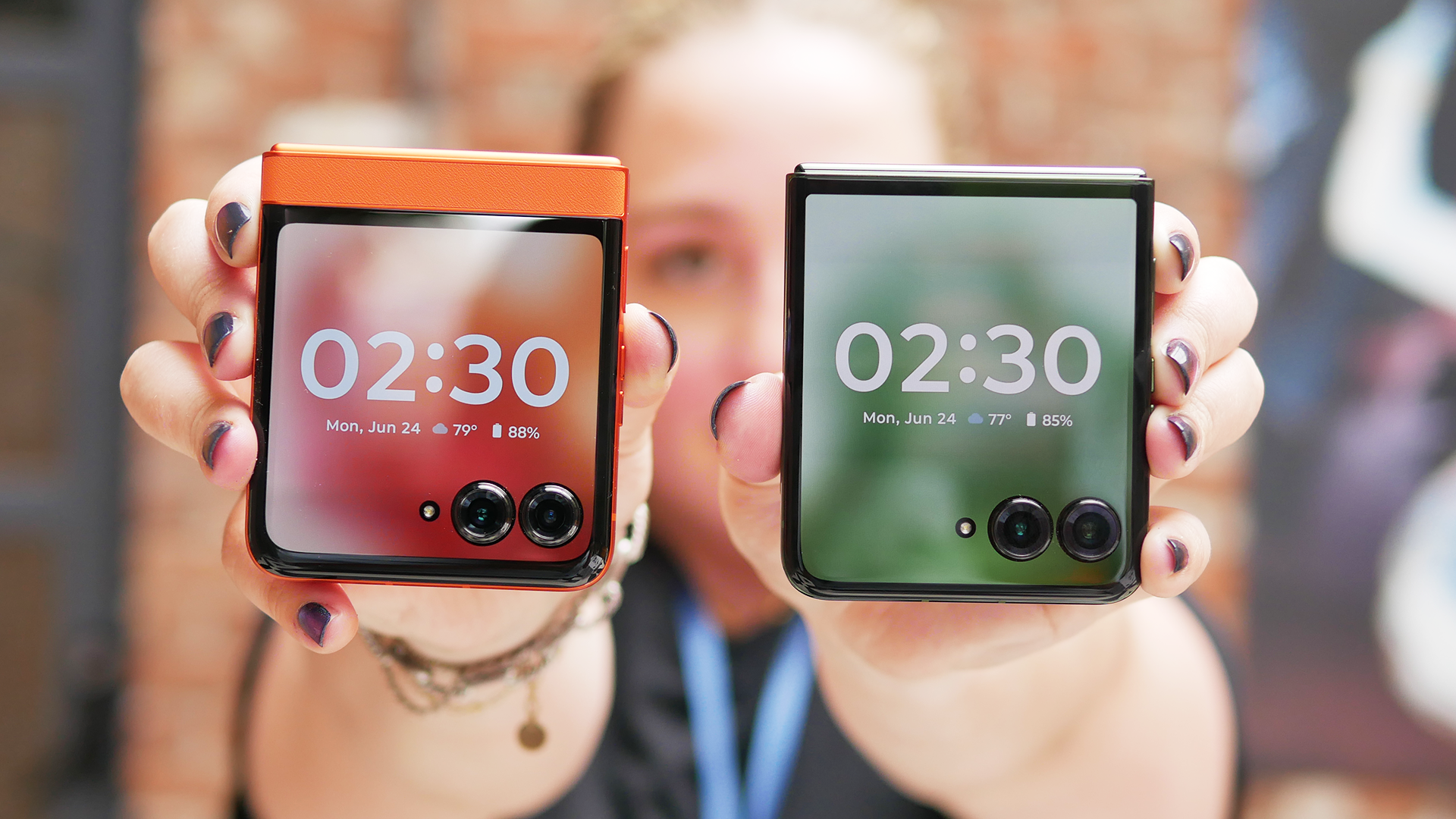 Motorola Razr 2024 vs Razr Plus 2024: What are the…
