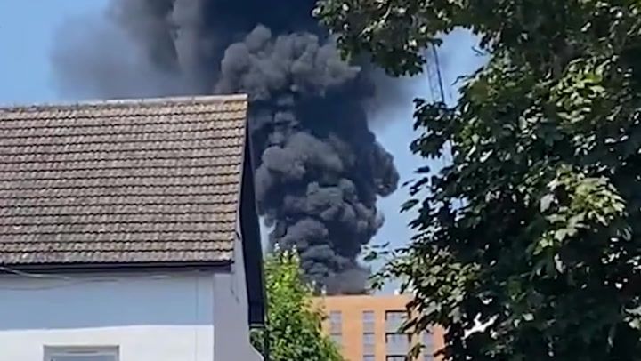 Staines fire: Huge blaze rips through tower block in…
