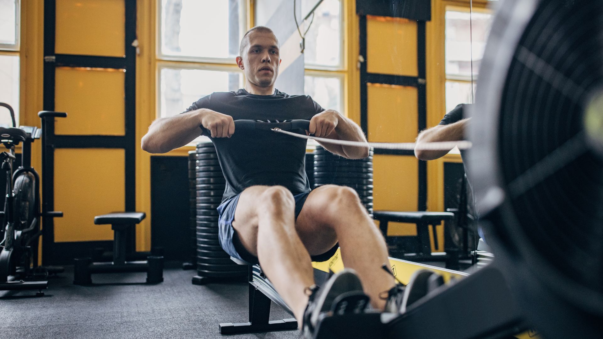 This 25-minute rowing workout fires up your metabolism…