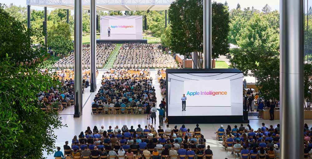 Apple Poised To Lead Consumer AI Market, Analyst Says