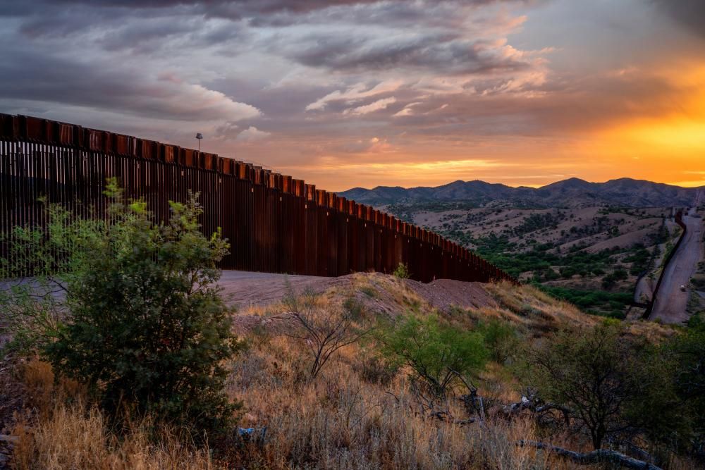 At the Arizona-Mexico border, residents are fed up:…