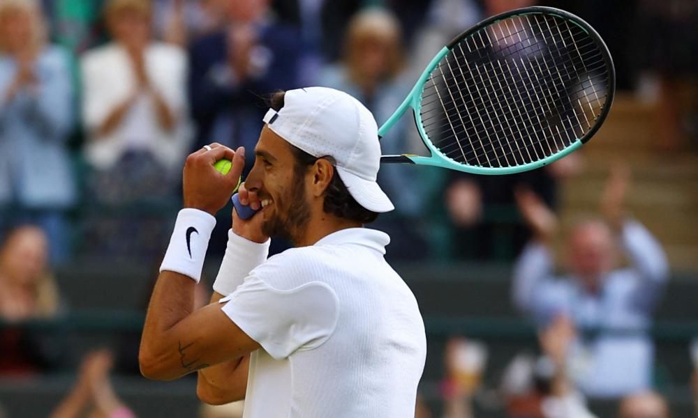 Lorenzo Musetti sinks Taylor Fritz in five sets to set…