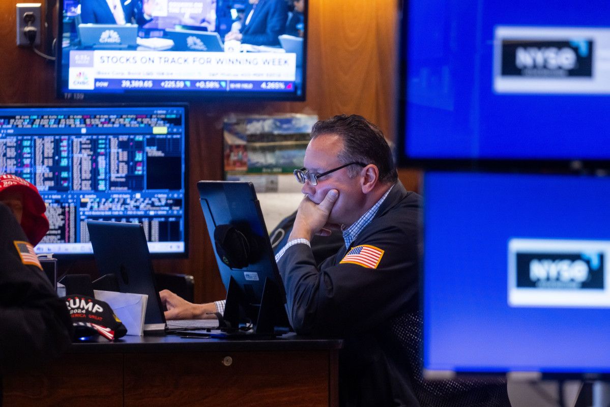 Stock Market Today: Stocks higher as markets bet on…