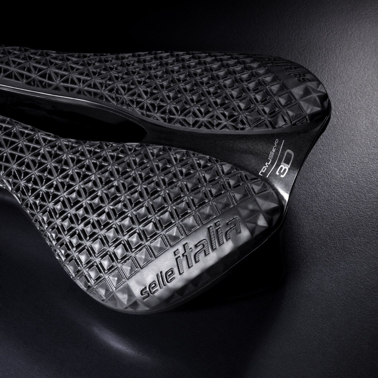 Selle Italia SLR Boost 3D and Novus Boost Evo 3D – a…