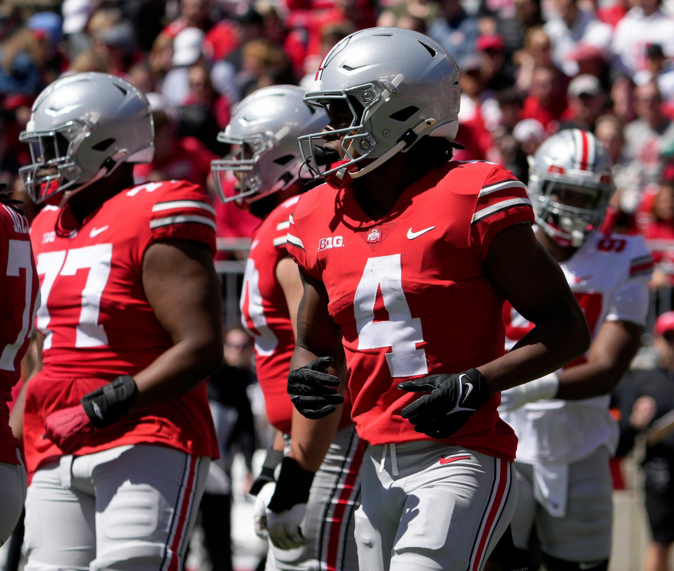 Ohio State receiver Jeremiah Smith gives back to local…