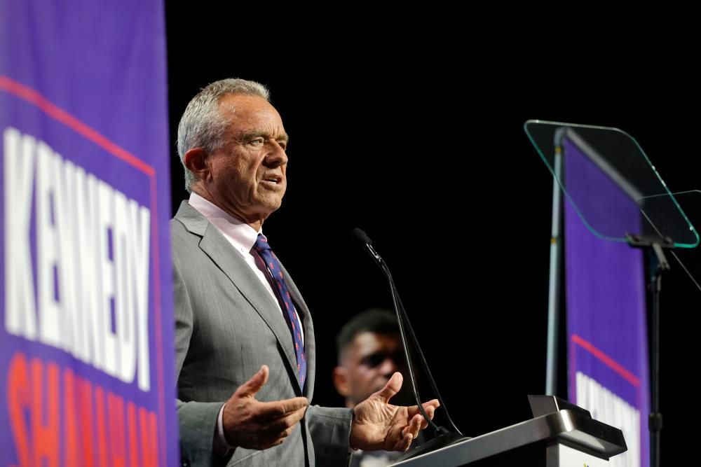 RFK Jr apologises after leaked phone call in which…