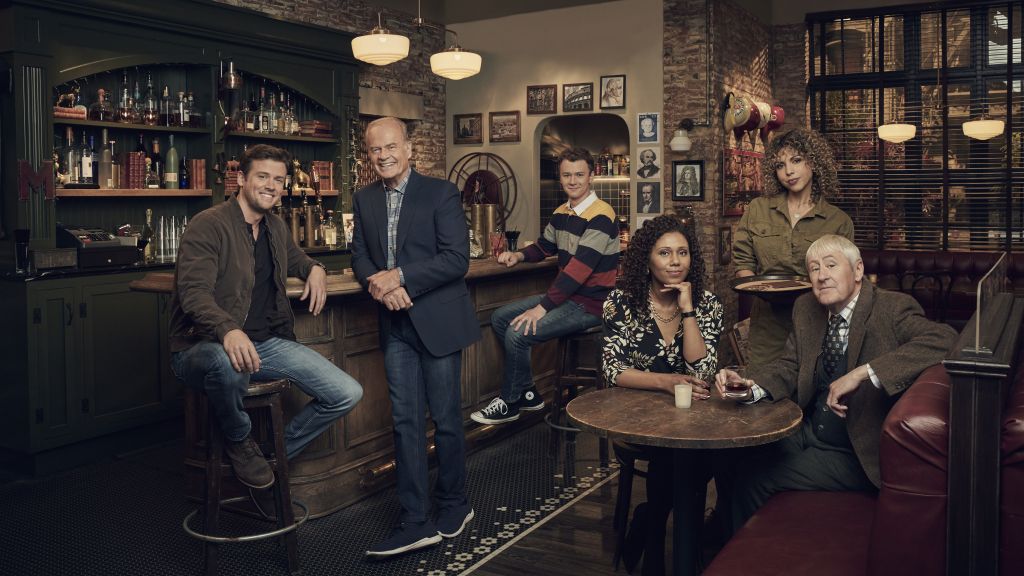 Season 2 of ‘Frasier’ Sees Crane Back at Seattle Radio…