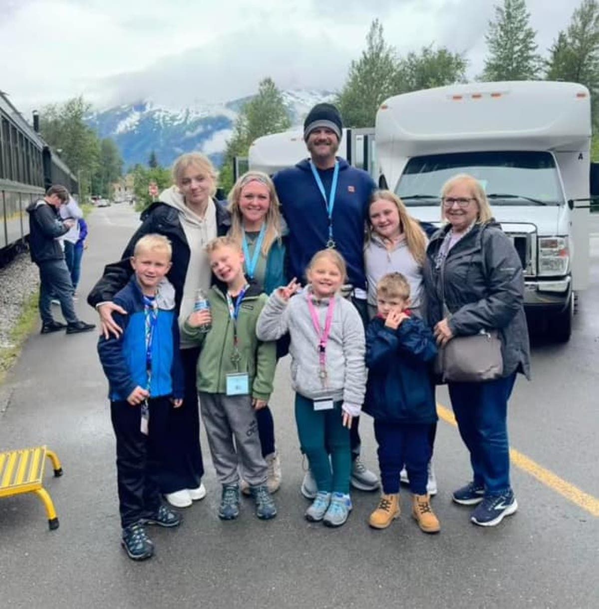 Family of nine left stranded in remote Alaska after…