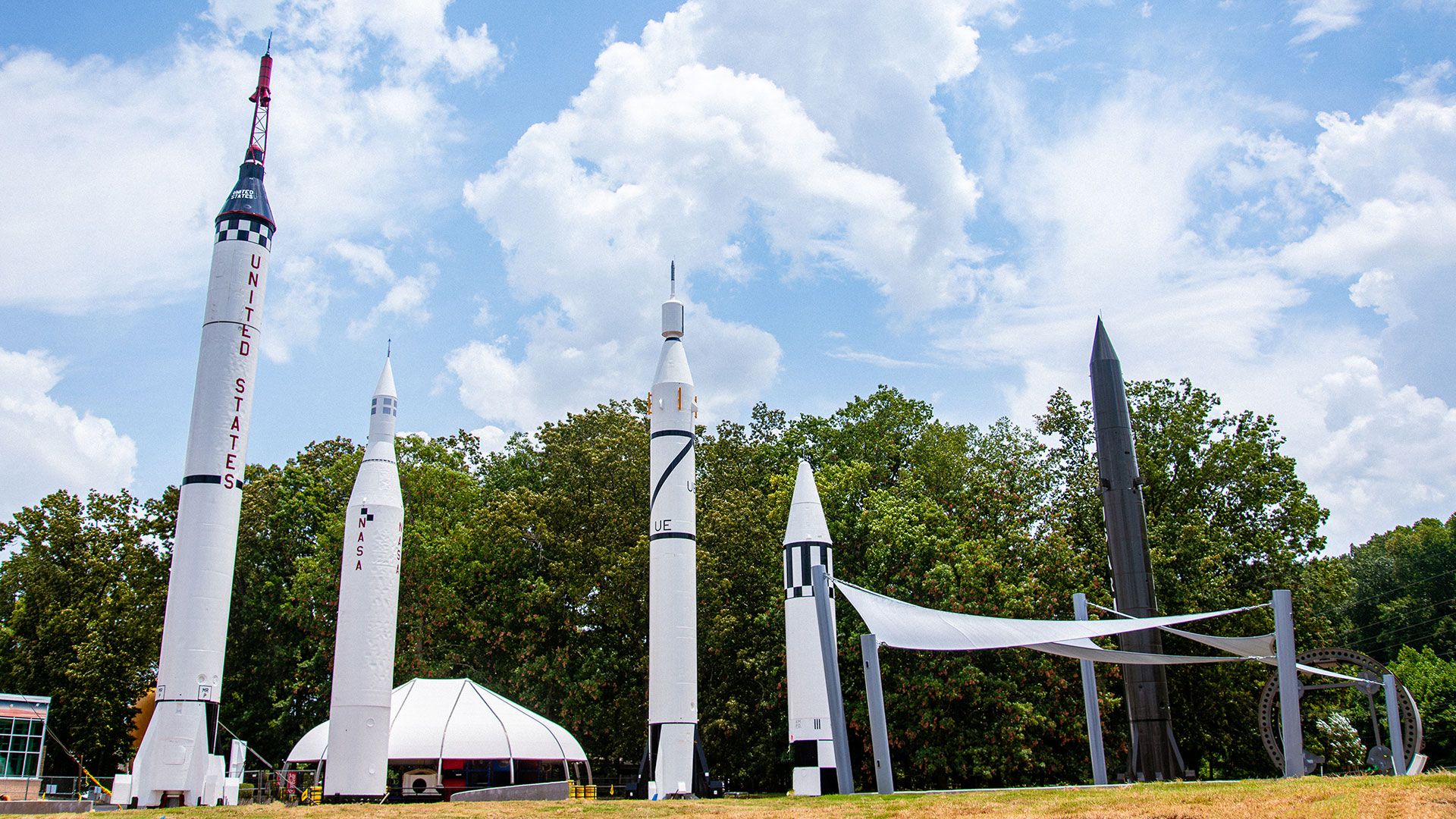 Rocket Row ribbon cutting marks return of Alabama…
