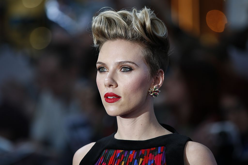 Scarlett Johansson opens popcorn shop in Paris