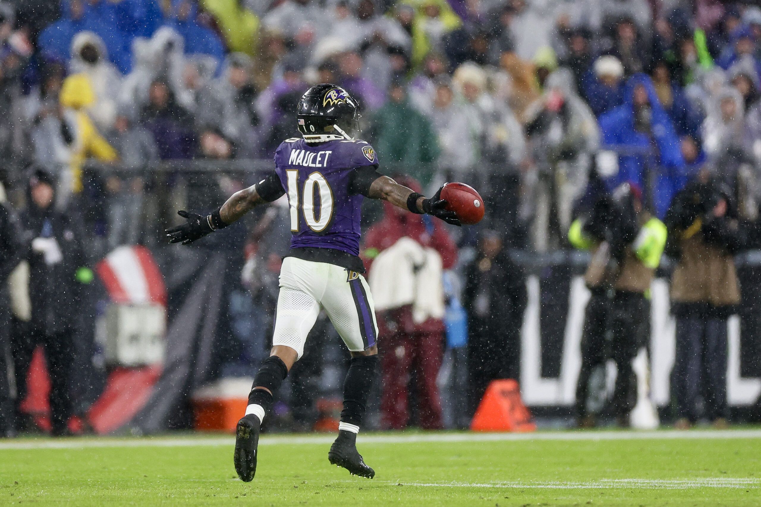 WATCH: Ravens CB Arthur Maulet makes incredible…