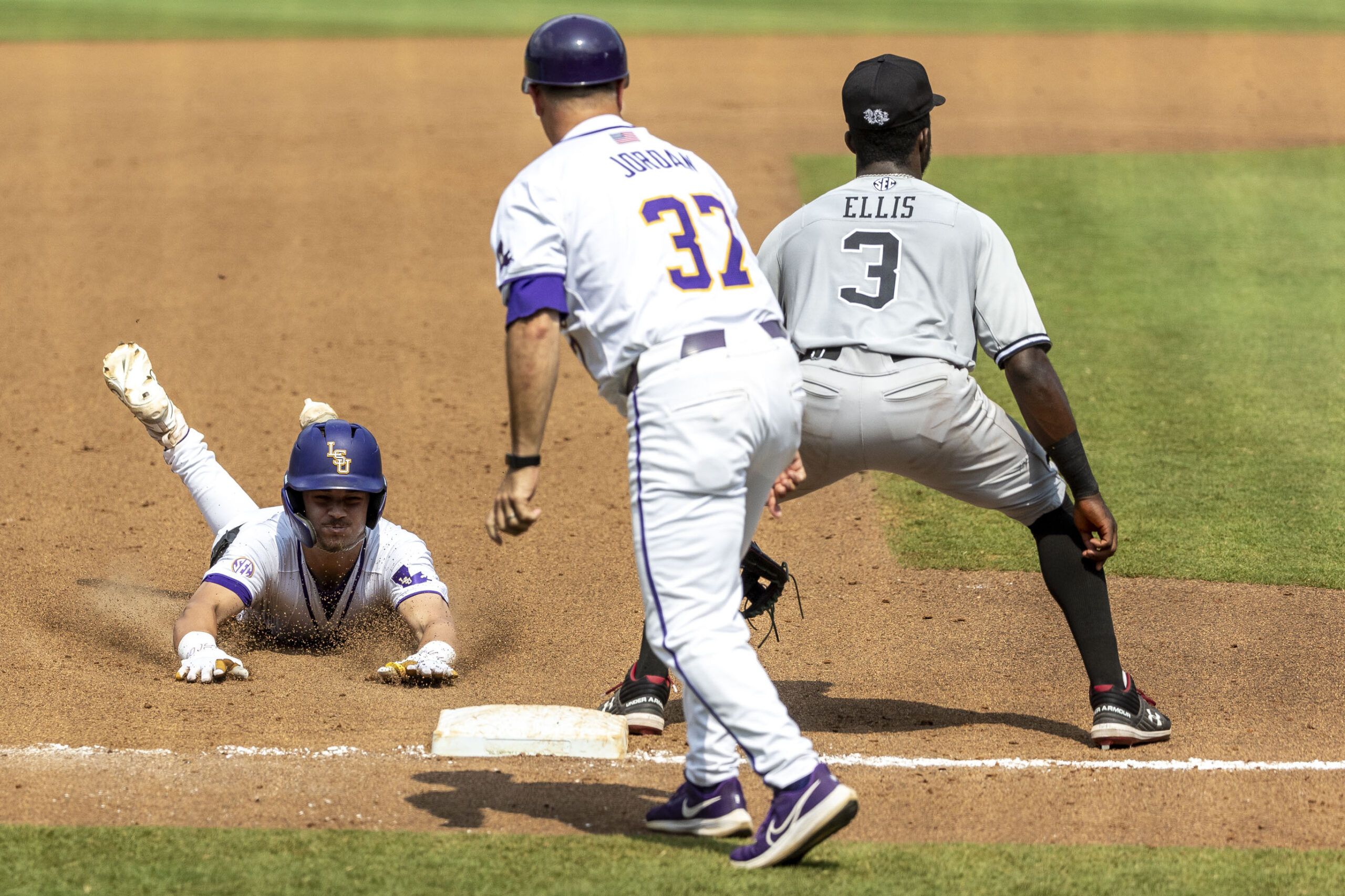 Ohio State baseball adds SEC transfer infielder,…