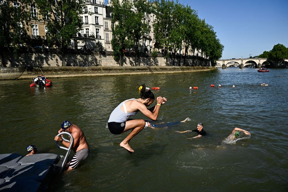 Swimming triathlon training cancelled due to poor…