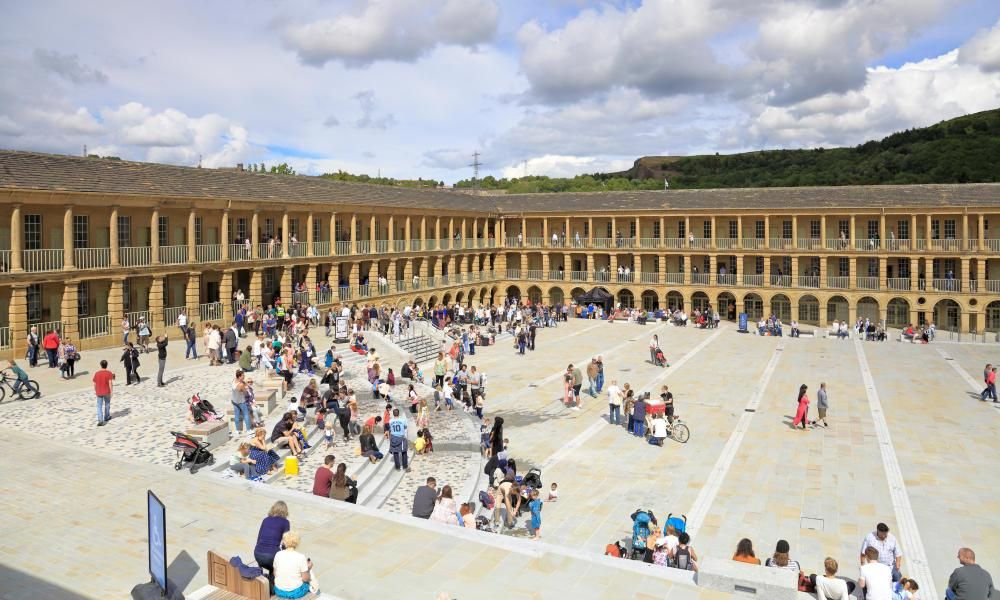 ‘Good evening Halifax’: how a Georgian cloth hall…