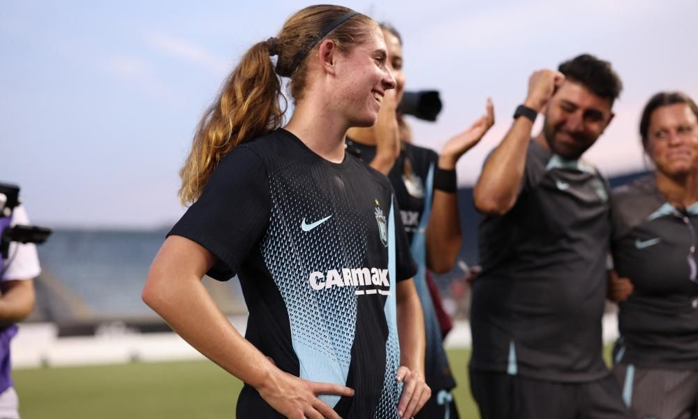 McKenna Whitham makes US soccer history with…