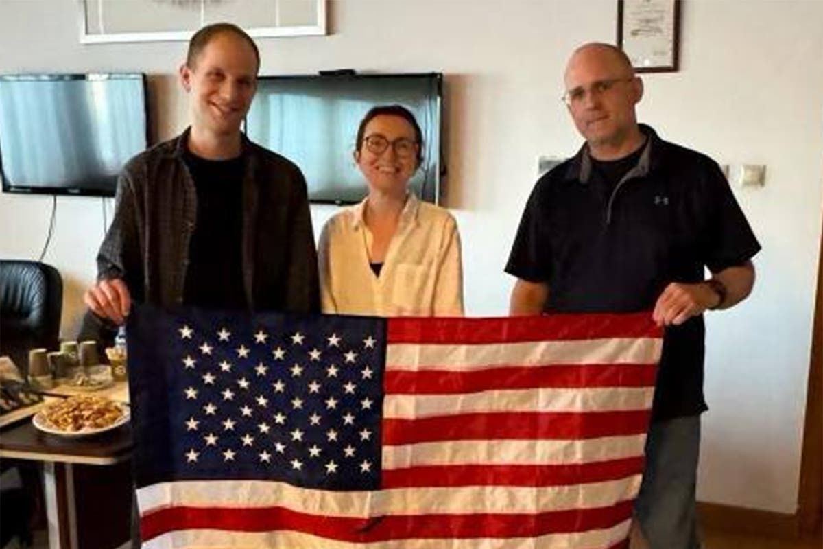 First photo of Evan Gershkovich, Alsu Kurmasheva and…